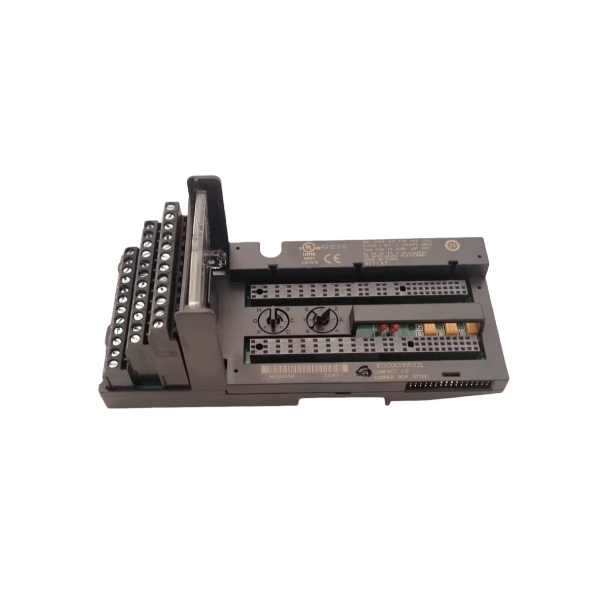 GE IC200CHS022 VersaMax I/O Carrier | 36-Terminal Box Style